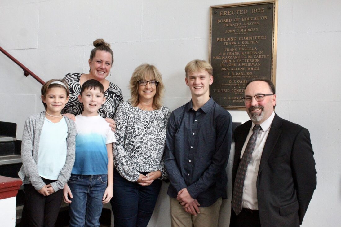 Warm-hearted gifts School helps Class of ‘24 reach Socktober goal ...